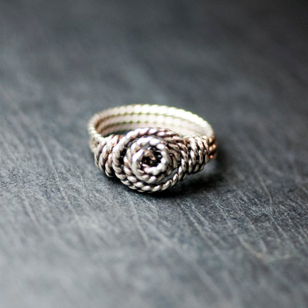 Sterling Silver Twist Rosette Ring orion - Etsy