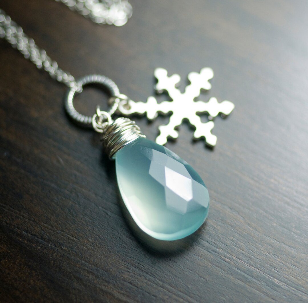 Ice Blue Chalcedony Snowflake Sterling Silver Necklace winter's Morn - Etsy