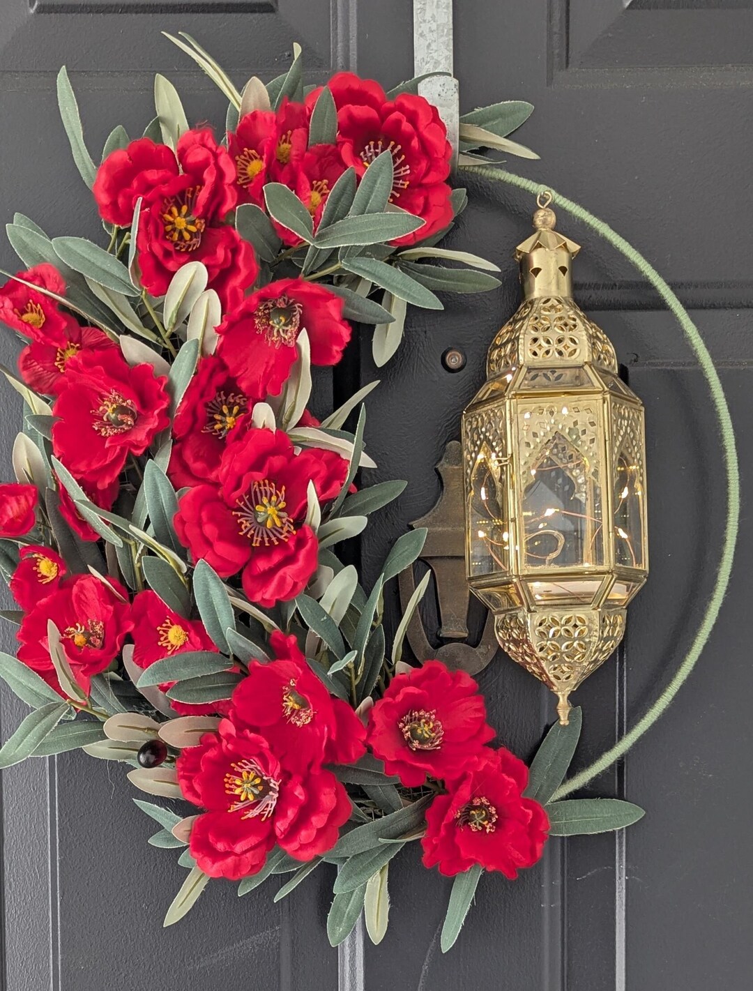 Ramadan Wreath | Palestinian Inspired, Red Poppies, Gold Lantern - Etsy