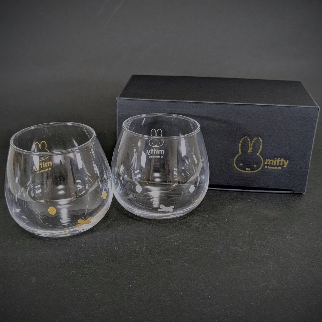 1 Pair Miffy Glass, Minimalist Glass, Pair Gift Set, Self Correcting ...