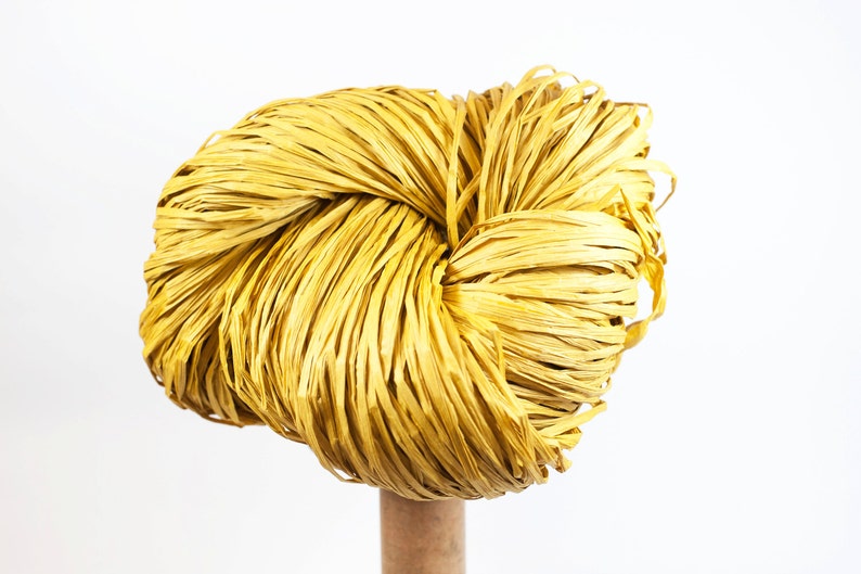 Paper Raffia - Paper Ribbon: 260 Yards (240m) - Fiber Arts, Knit, DIY ...