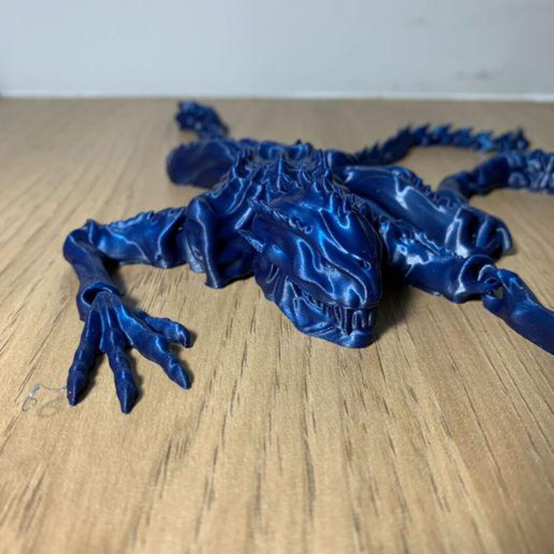 Articulated Alien Action Figure, Poseable Collectible Toy, Unique Home ...