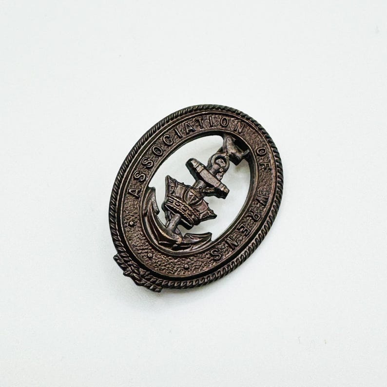 Vintage Association of WRENS Pin Badge Brooch Women's Royal Naval ...