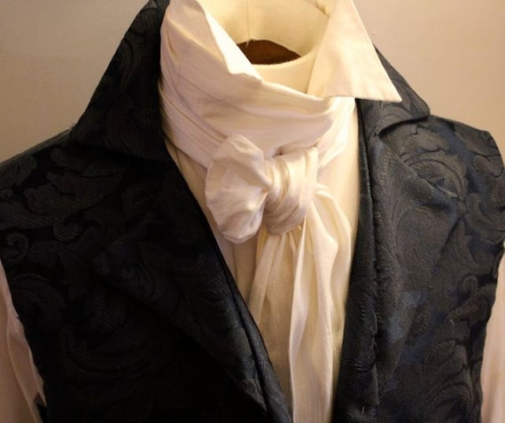 How To Tie A Victorian Cravat