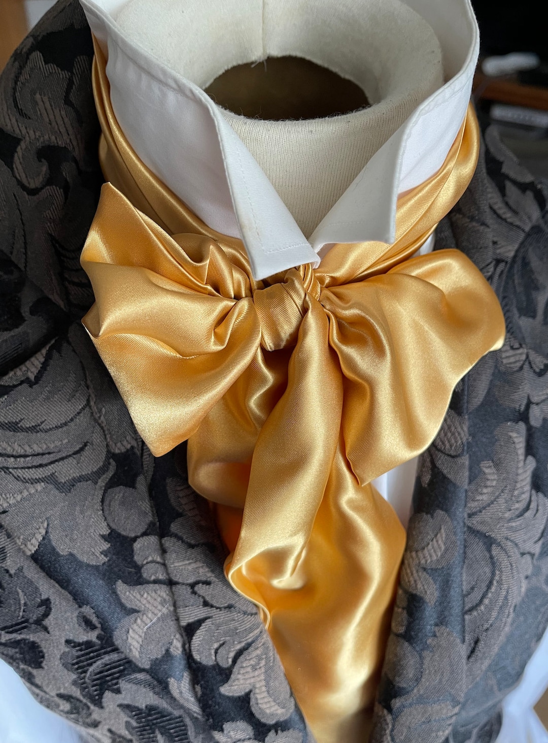 Gold Satin 60 Inch REGENCY Brummel Victorian Ascot Necktie Tie Cravat ...