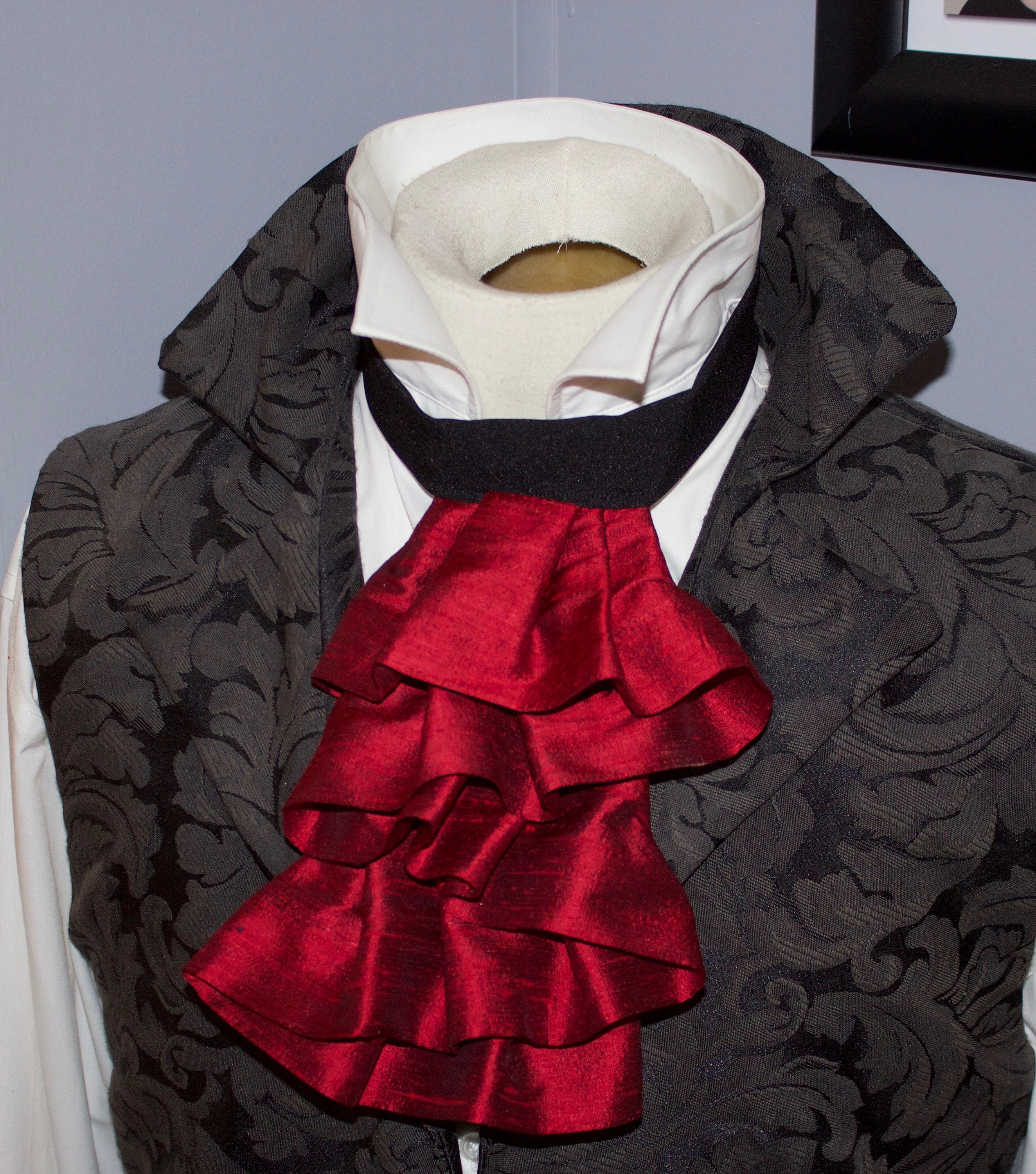 Victorian Jabot