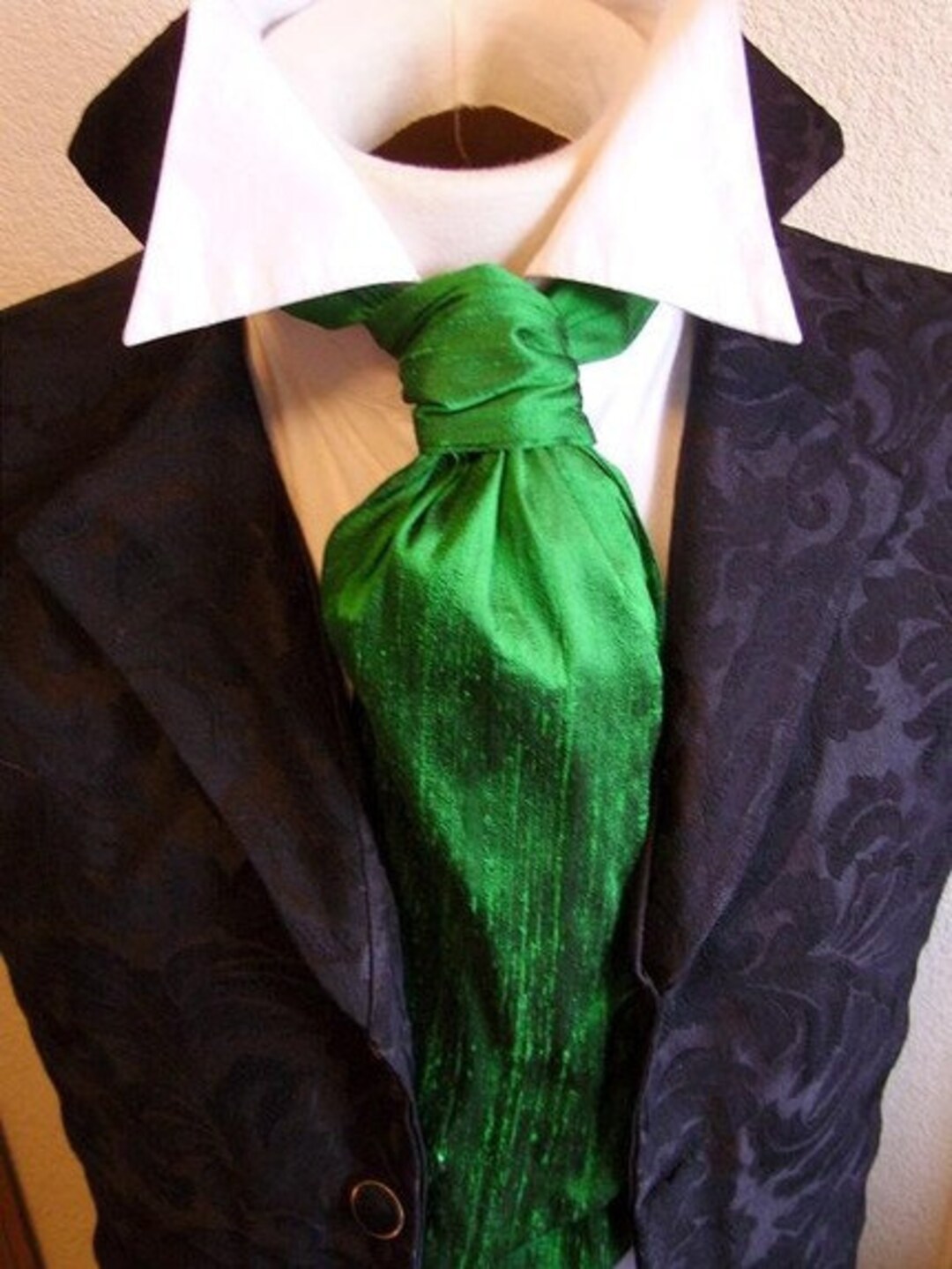 Emerald Green Dupioni SILK FORMAL Victorian Ascot Tie Cravat - Etsy