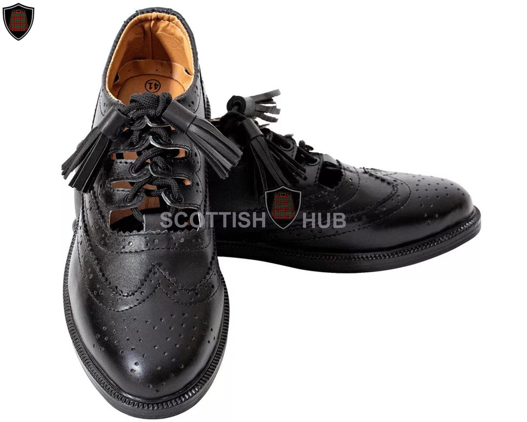 Traditional Black Ghillie Brogues Kilt Shoes for Men – Handmade ...