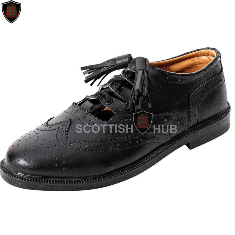 Traditional Black Ghillie Brogues Kilt Shoes for Men – Handmade ...