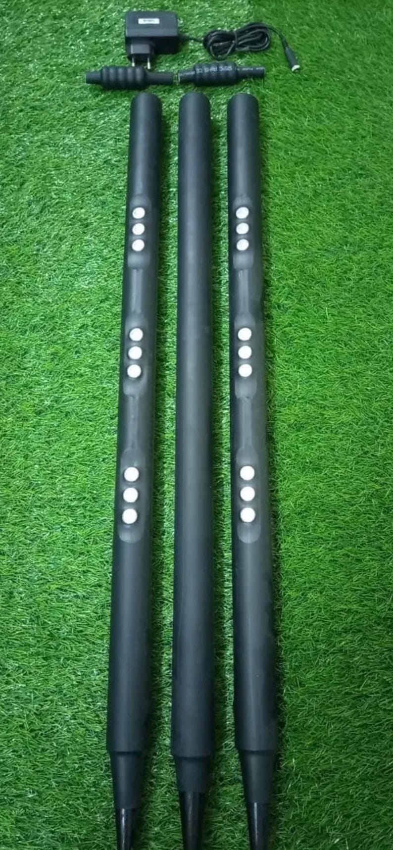 Flash Stumps Cricket Stumps Set With Led Flashing Wicket Stumps - Top ...