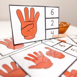 1-10 Finger Counting Clip Cards - Etsy