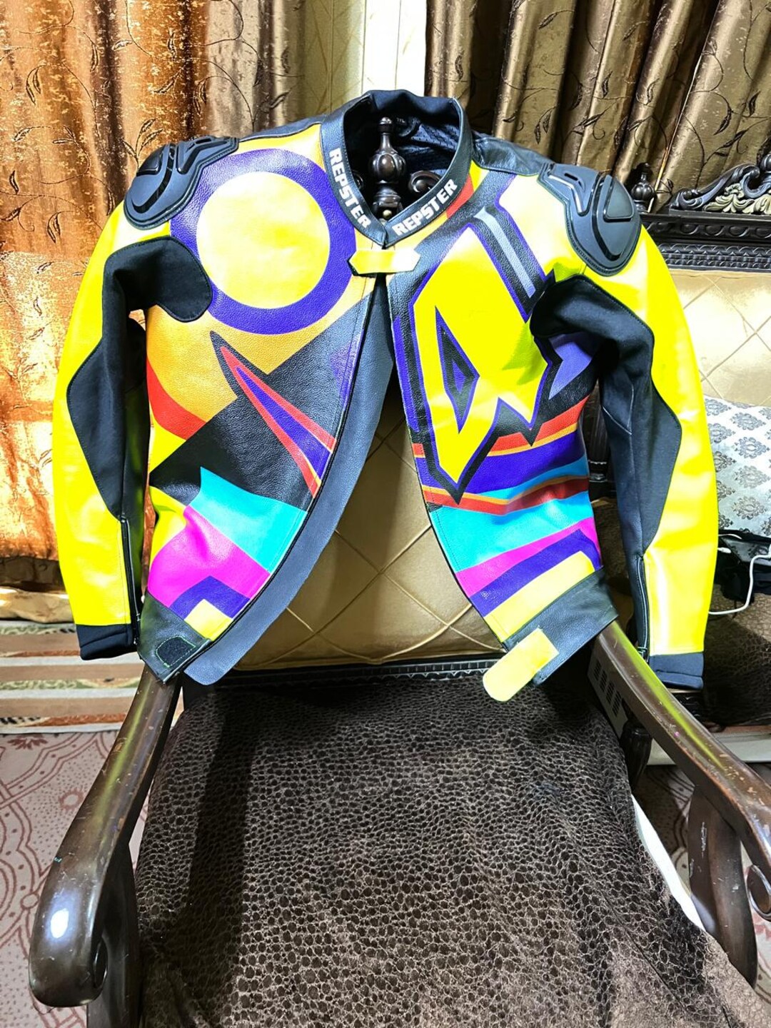 VR46 Valentino Rossi Leather Motorcycle Jacket: CE Armored Biker Racing ...