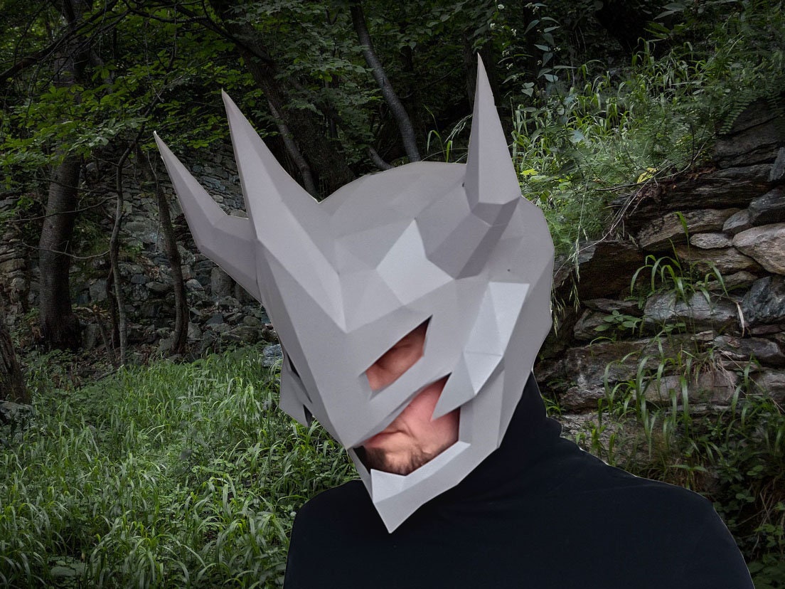 Dark Knight Helmet Papercraft Pattern: DIY Mask Paper Craft - Etsy