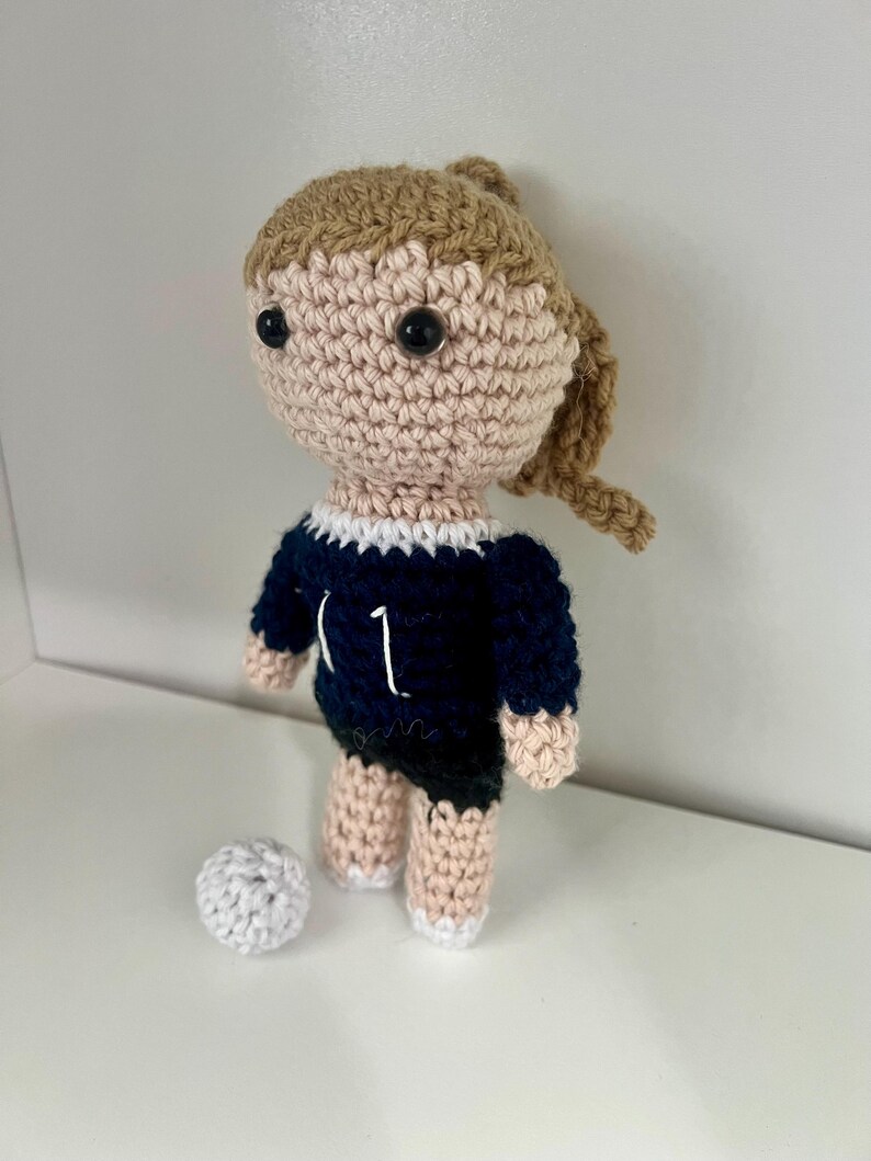 Volleyball Player Crochet Pattern - Etsy