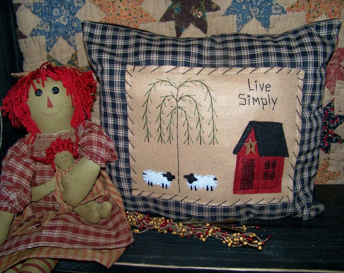 Primitive Stitchery Pillow Prim Saltbox House Sheep Willow Tree Live ...