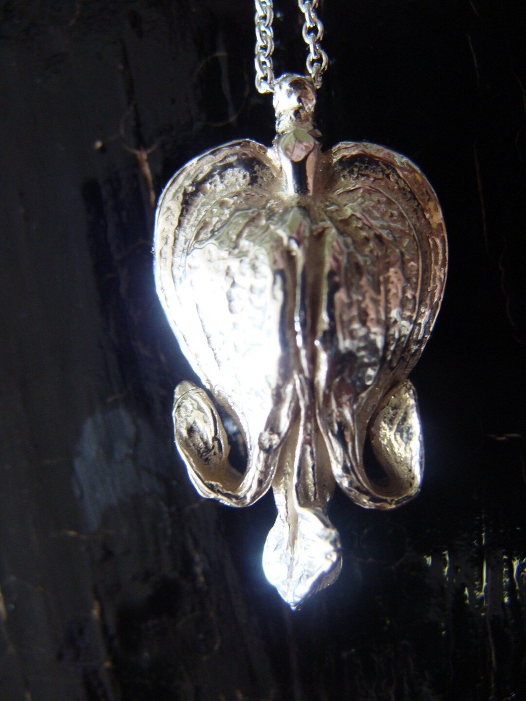 Bleeding Heart Flower Necklace -- Nature Cast Botanical Jewelry - Etsy