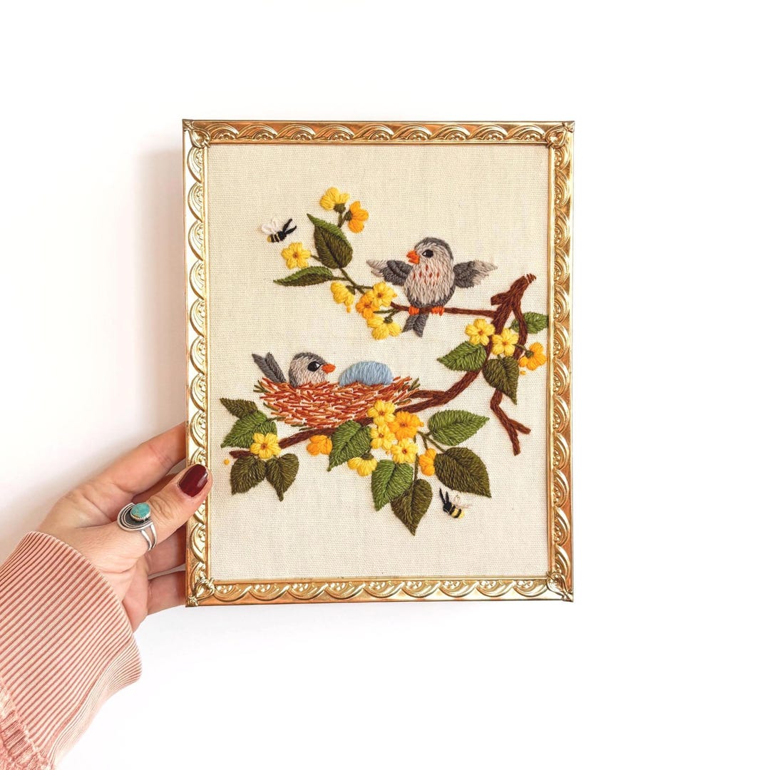 Vintage Birds + Bees Crewel Embroidery -- 8x10 Brass Frame - Etsy