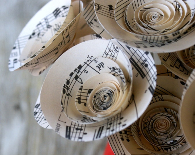 Music Paper Flowers: Paper Bouquet Made From Vintage Sheet Music ...