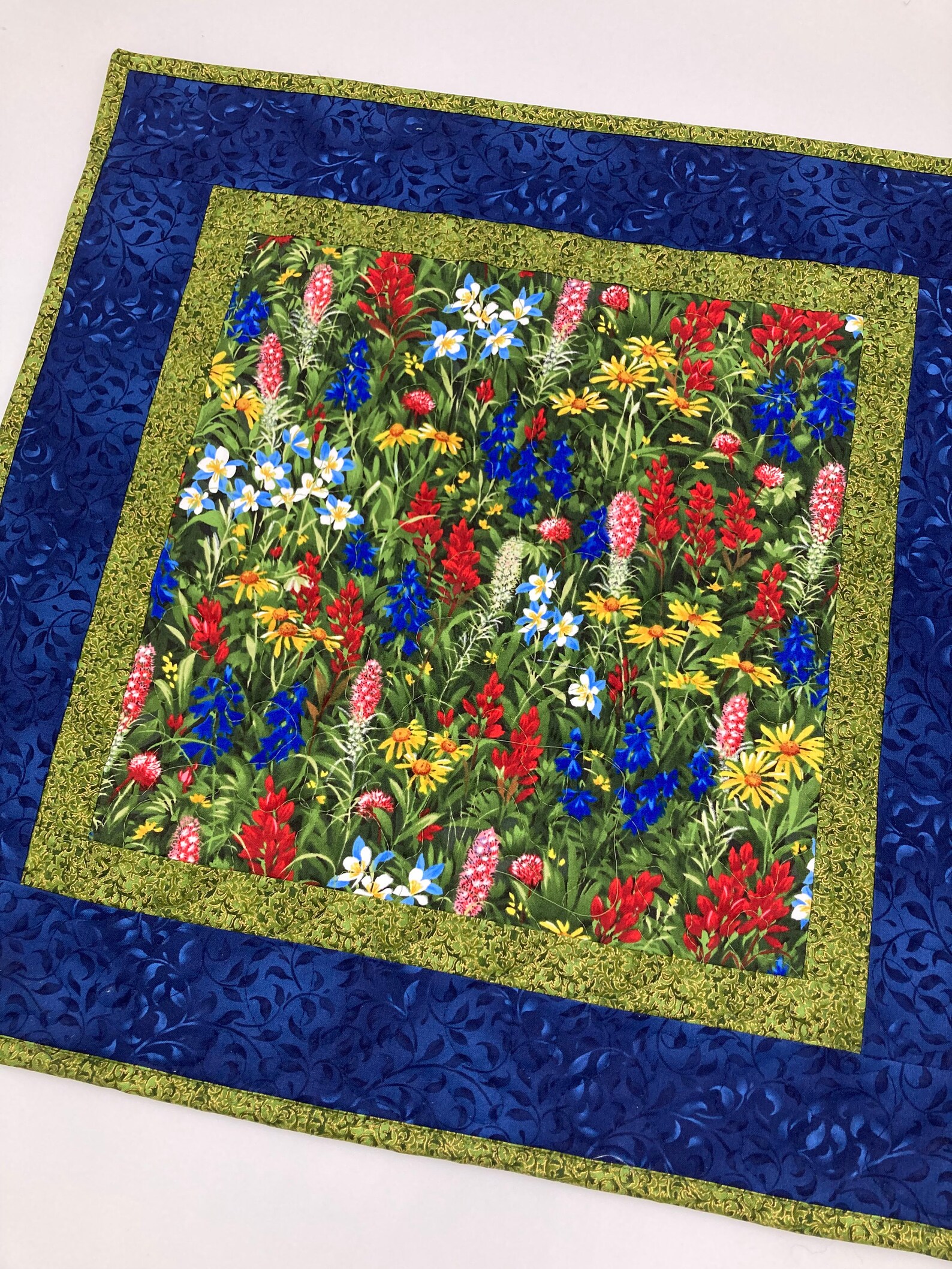 Texas Wildflower Quilted Table Topper Reversible Table Mat - Etsy