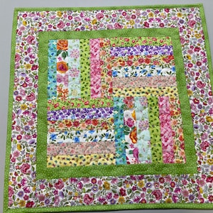 Spring Summer Cottage Garden Flowers Quilted Table Topper, 20x20 ...
