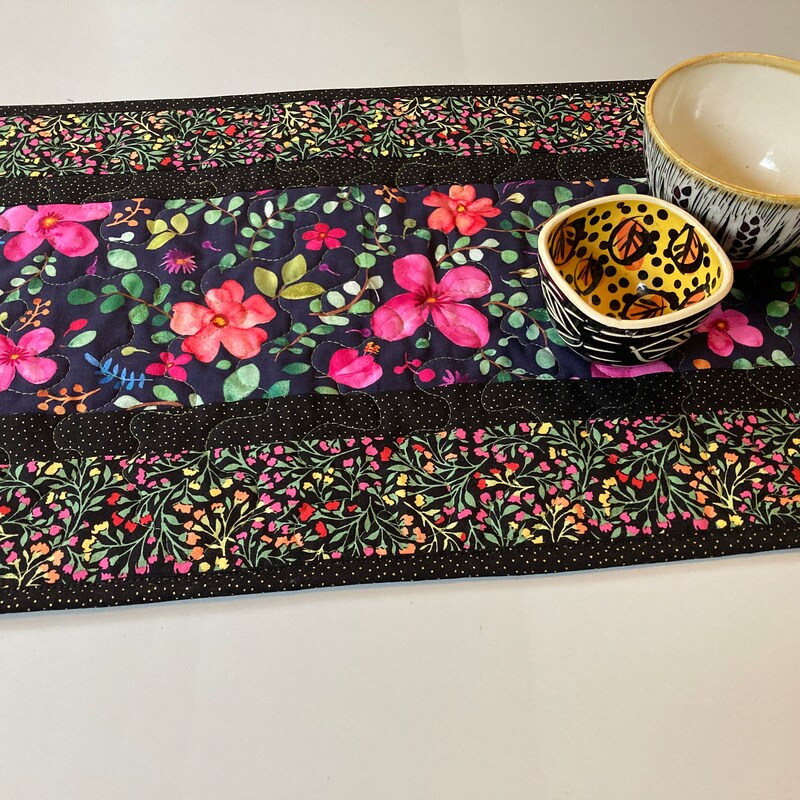 Quilted Table Runners Handmade - Etsy