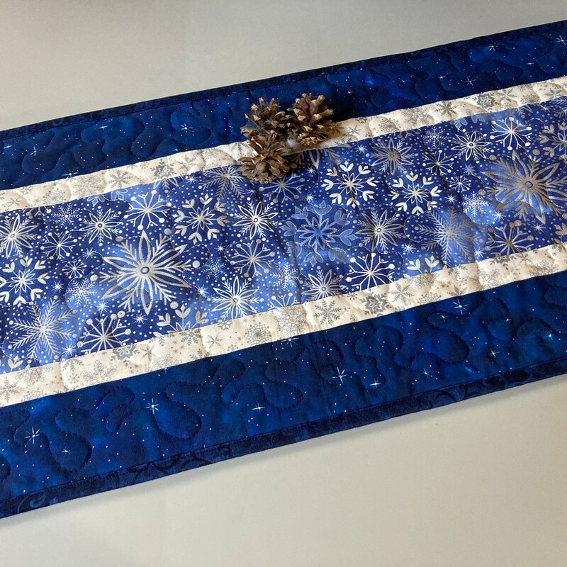Winter Table Runner - Etsy