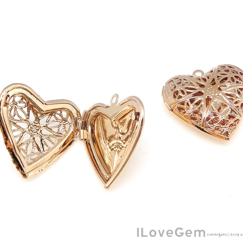 Filigree Locket - Etsy