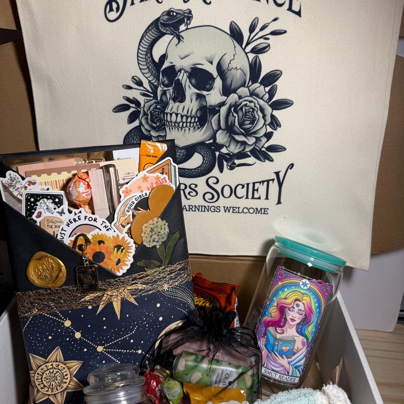 Themed Kindle Box - Etsy