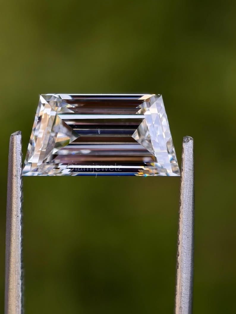 Trapezoid Step Cut Lab Grown Diamond for Engagement Ring for Diamond ...