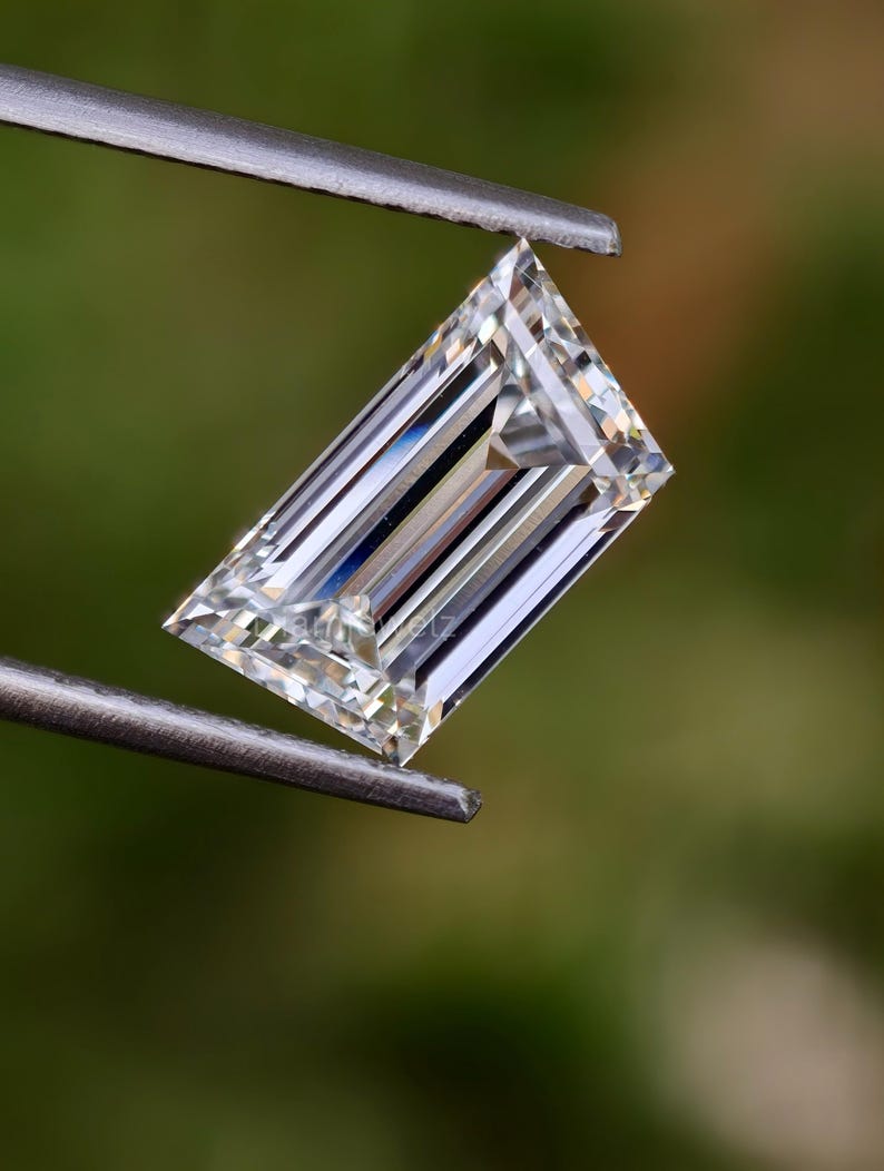 Trapezoid Step Cut Lab Grown Diamond for Engagement Ring for Diamond ...