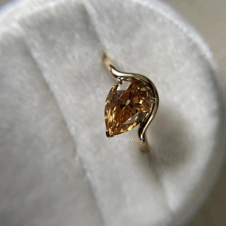 3.0CT Tilted Floating Old Mine Antique Champagne Pear Cut Moissanite ...