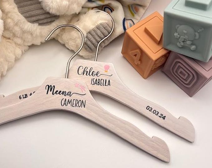 Personalized Wooden Baby Hanger – Custom Name Keepsake for Newborns - Etsy