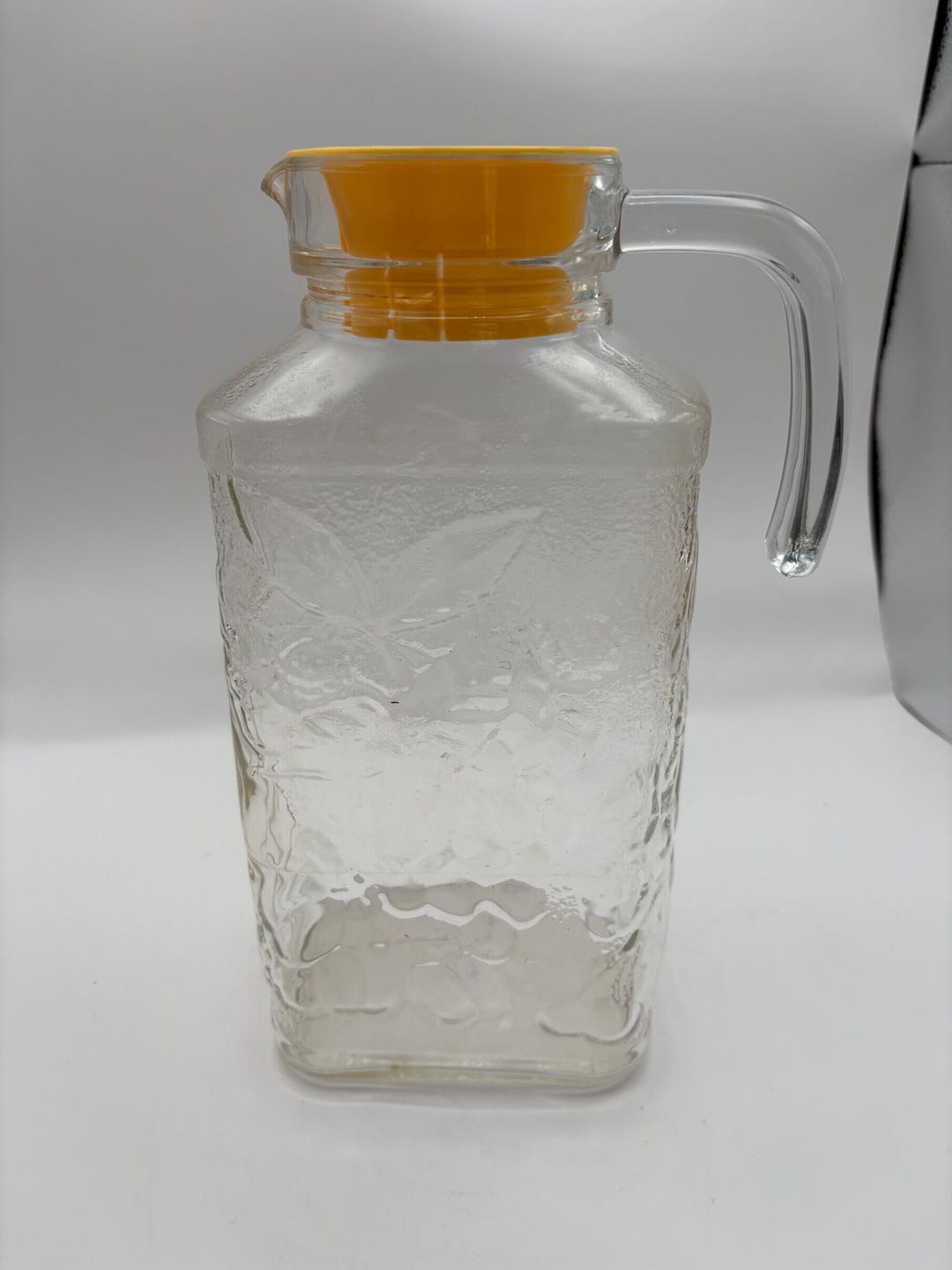 Luminarc Tuscan Garden Rectangular Glass Pitcher Featuring a Fruit ...