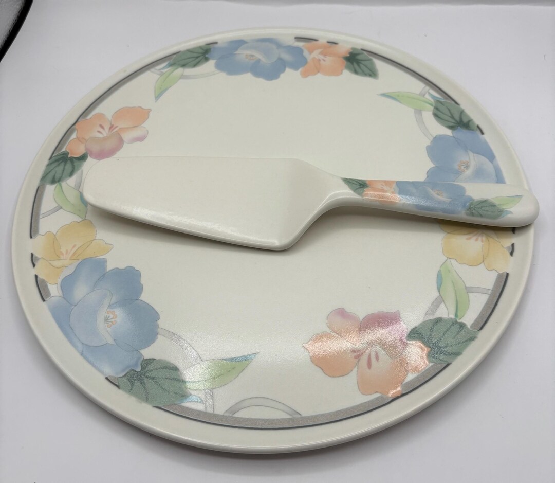Beautiful Vintage Mikasa Cake Plate “garden Poetry” Platter and Server ...