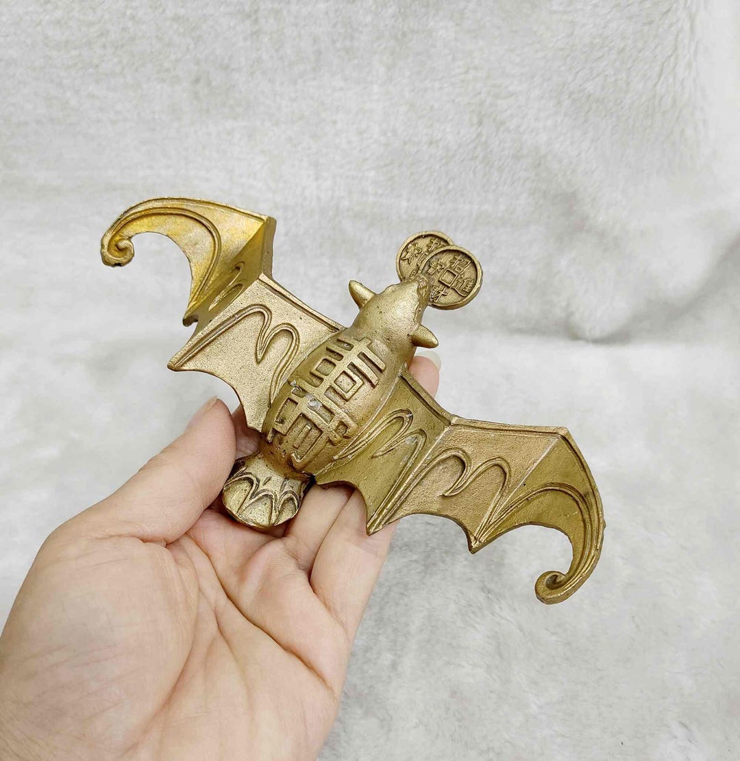 Solid Brass Carved Bat Tea Pet Statue. Home Decoration & Feng Shui ...