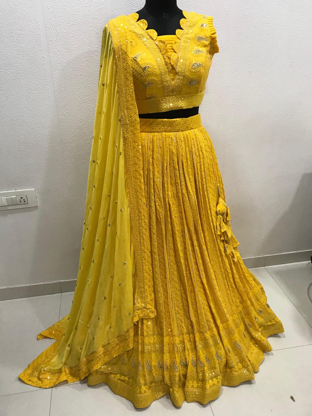 Lemon Yellow Lucknowi Chikankari Lengha Sequence Thread Embroidery Work ...