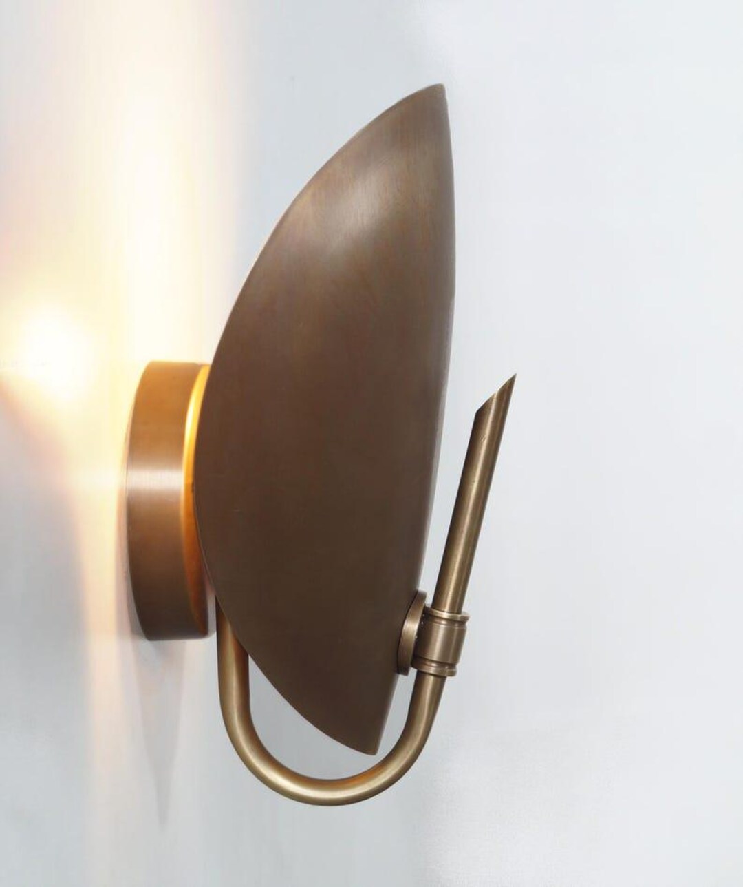Single Bulb Light Curved Shade Wall Sconce Brass Sconce Bedside Bedside ...