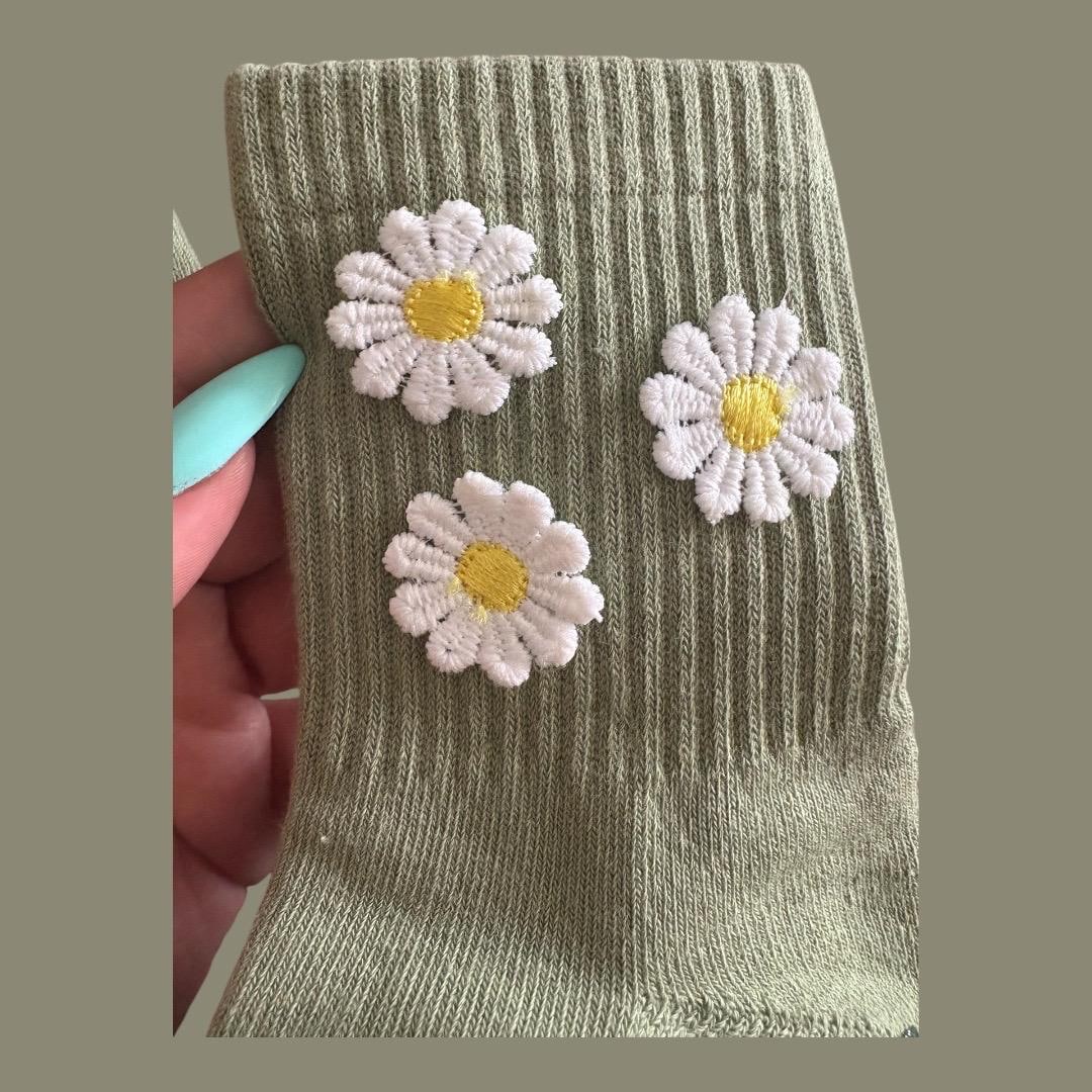 Floral Green Daisies Socks Pilates/ Grip / Embroidery / Leaf / Matcha ...