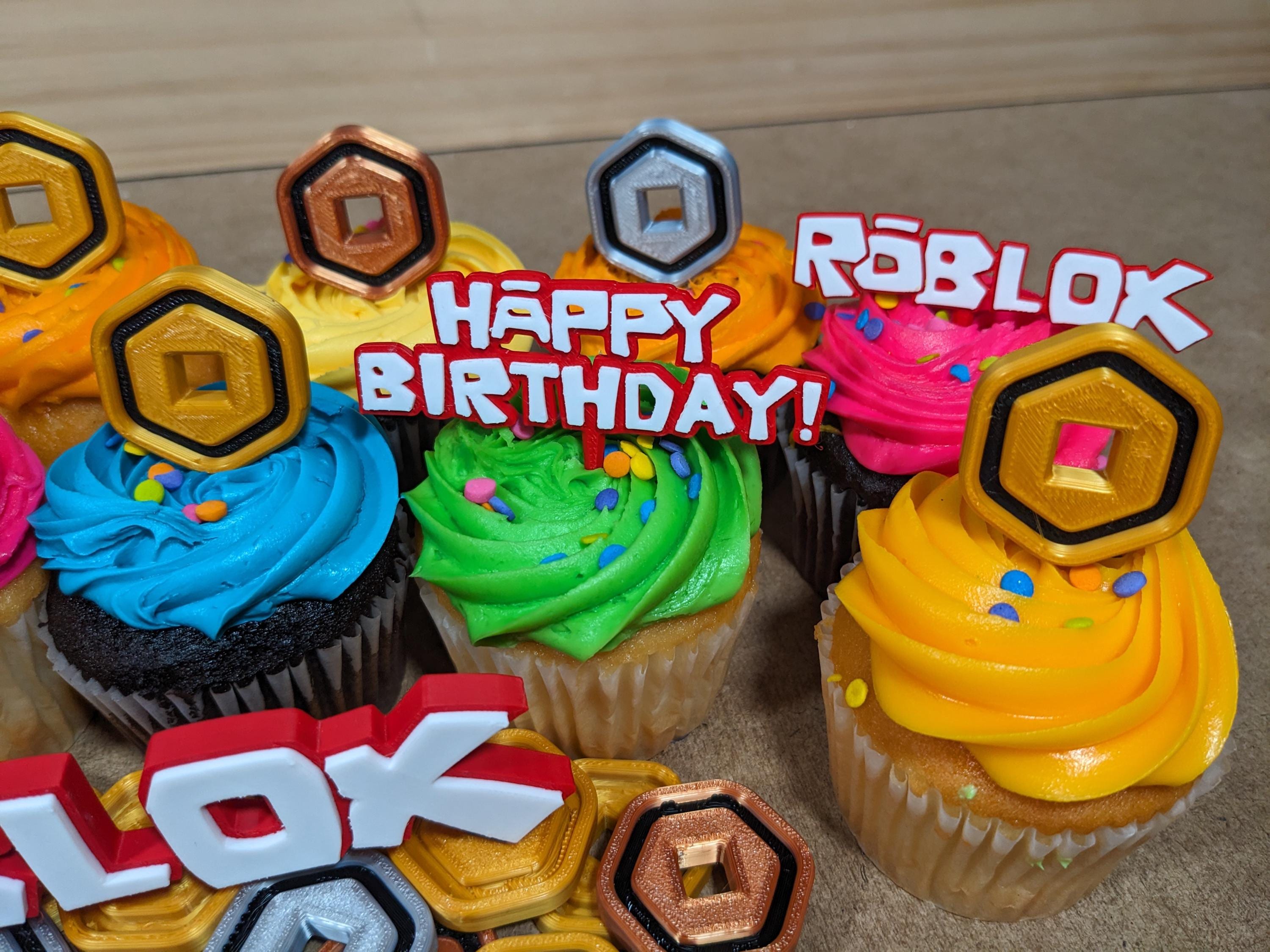 Roblox Birthday Party Customizable Cupcake Donut or Pastry Toppers ...