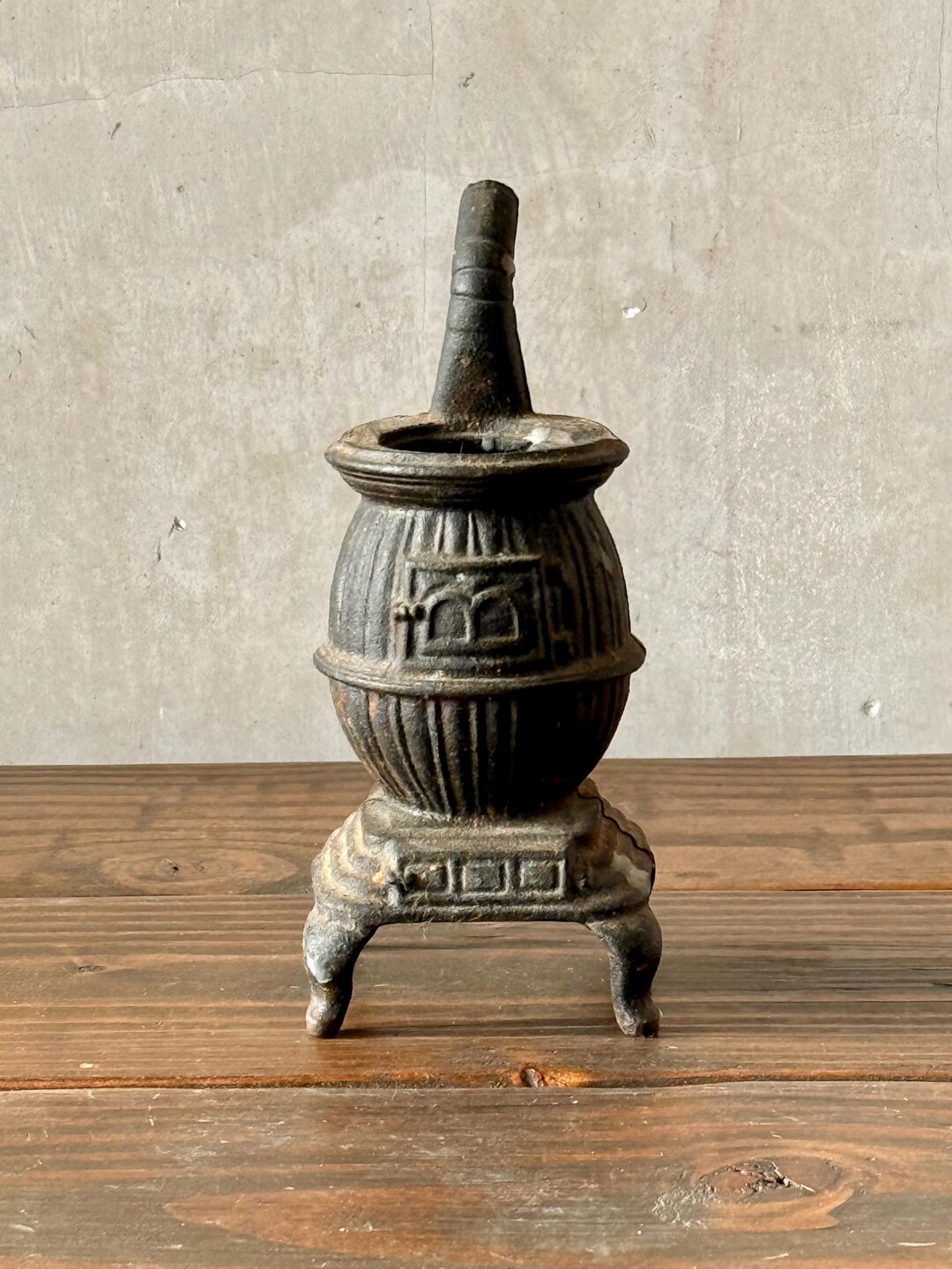 Vintage Miniature Cast Iron Pot Belly Stove, Doll House Miniatures ...