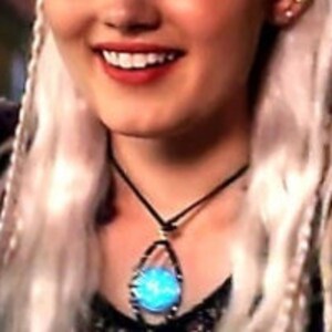 Addison's Werewolf Necklace Zombie's 2 Addison's Necklace Addison's ...