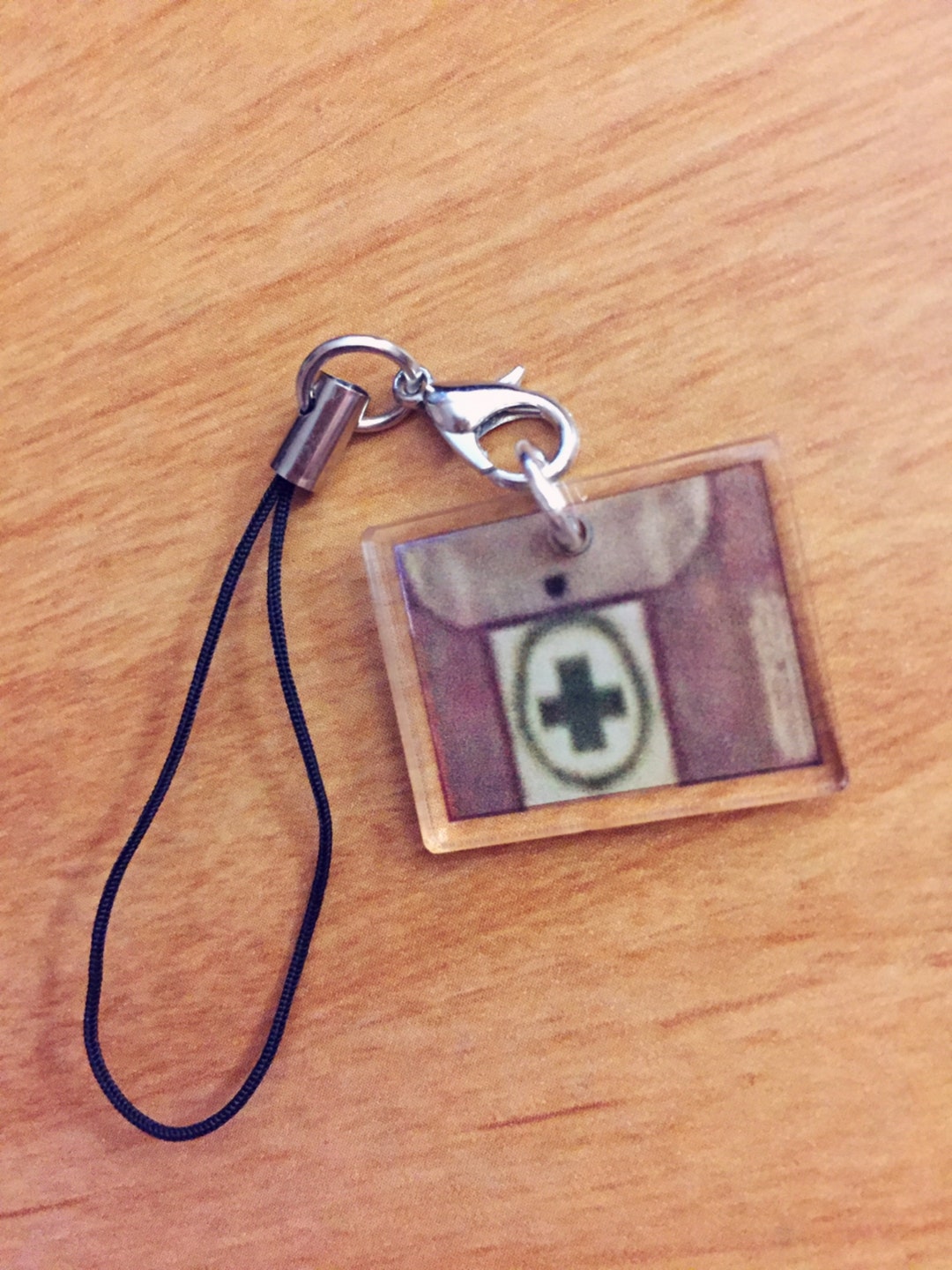 Tomb Raider - Large Medipack - Acrylic Phone Charms - Etsy