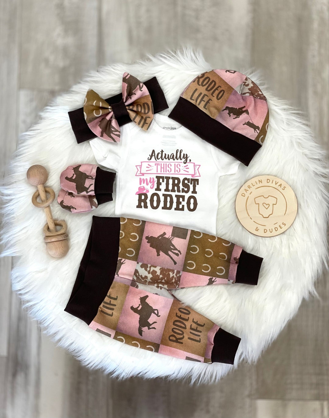 Newborn Cowgirl Outfit: "my First Rodeo" Baby Girl Set - Etsy