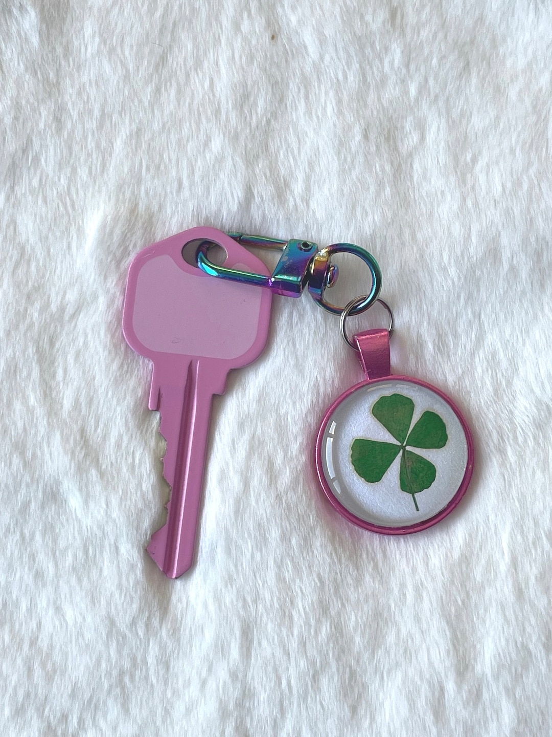Real Four Leaf Clover Keychain Lucky Charm Keyring Shamrock Good ...