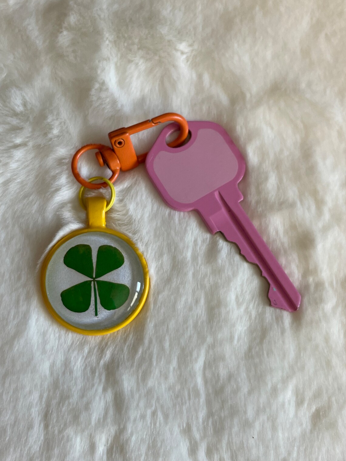 Real Four Leaf Clover Keychain Lucky Charm Keyring Shamrock Good ...