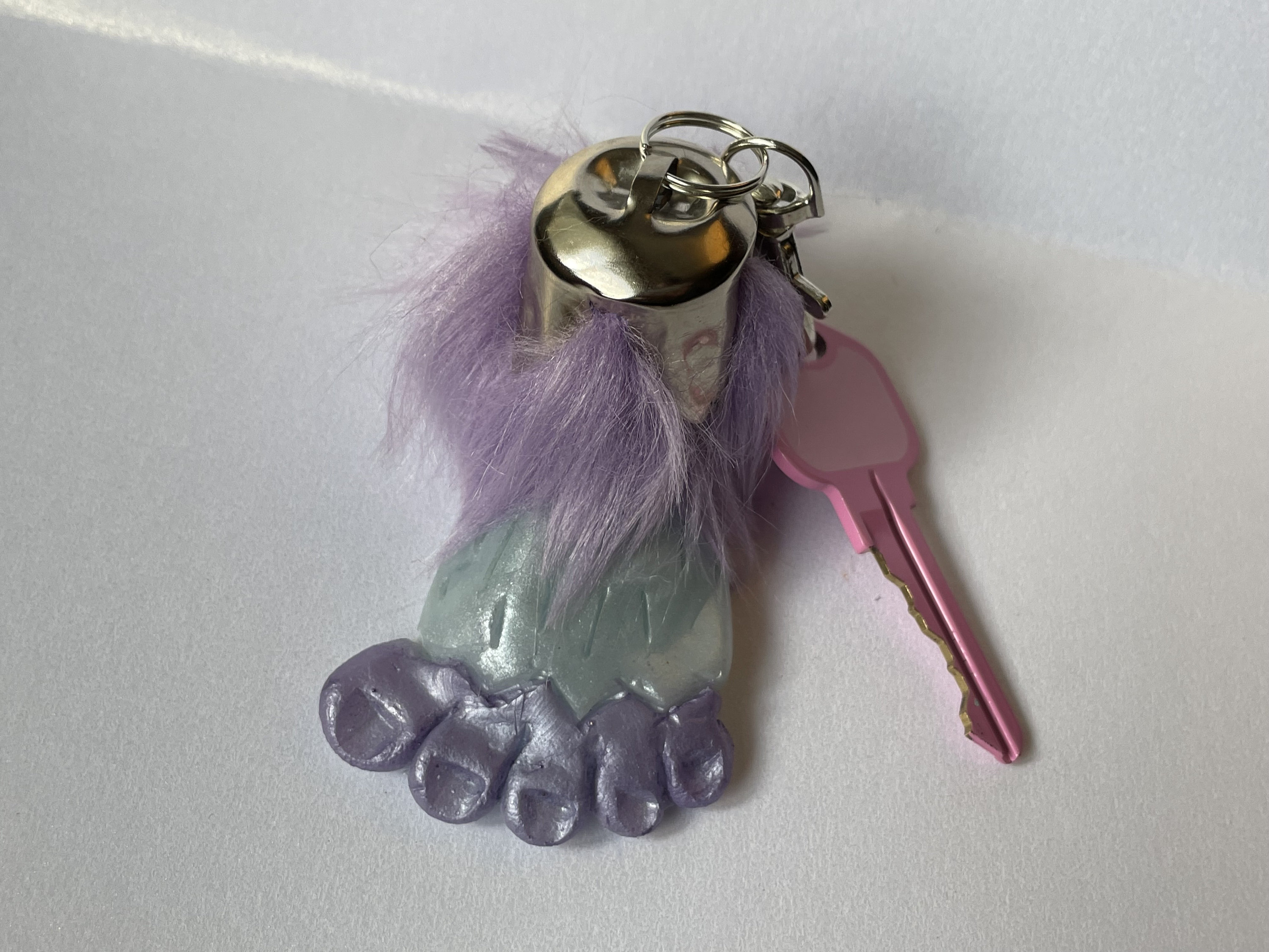 Bigfoot Keychain Fuzzy Sasquatch Yeti Lucky Foot Key Holder Keyring ...