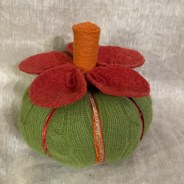 Pumpkin Pin Cushion - Etsy