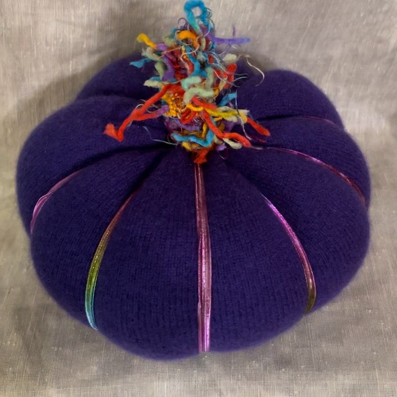 Pumpkin Pin Cushion - Etsy