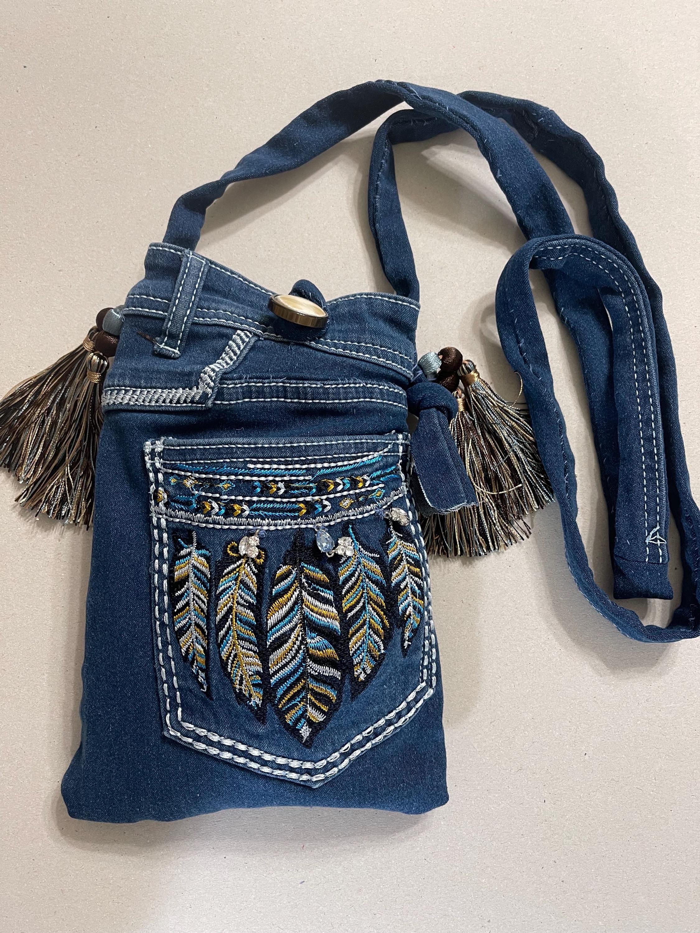 IPhone Purse Emboied Wheat Blue Jean Purse 4 Pockets W Embroidery Wheat ...