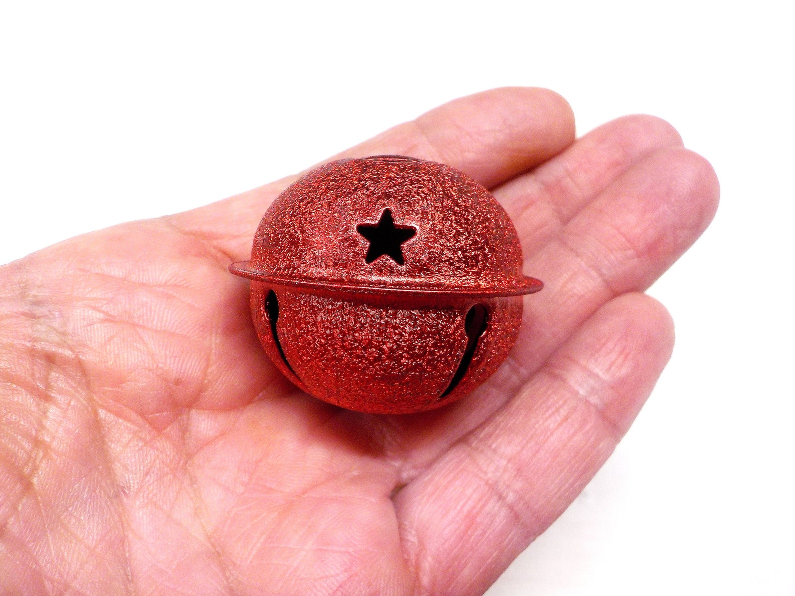 Red Stardust Jingle Bells, Home Decor Bells, Large Round Sound Bells ...